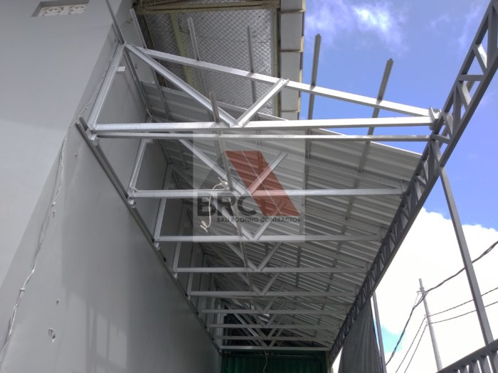 Model Setengah Pelana / Gewel – Bali Roofing